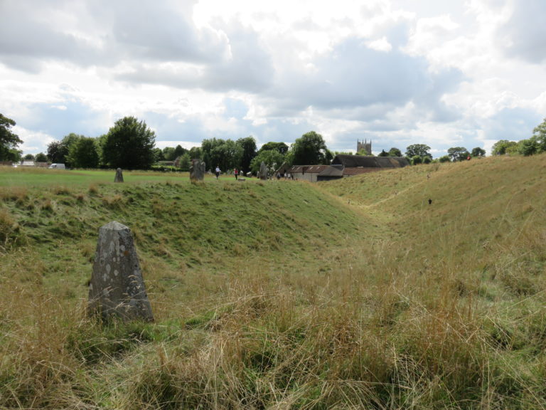 Avebury Henge and Stone Circles | How Beautiful Life Is